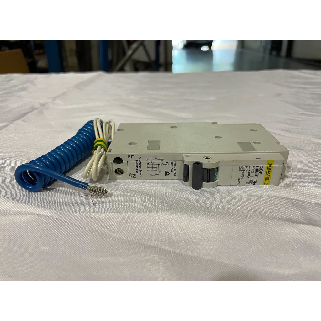 เซอร์กิตเบรกเกอร์ลูกย่อย Pluq-on RCBO 1PQO116C06RCBO10 16AT 6kA 10mA ...