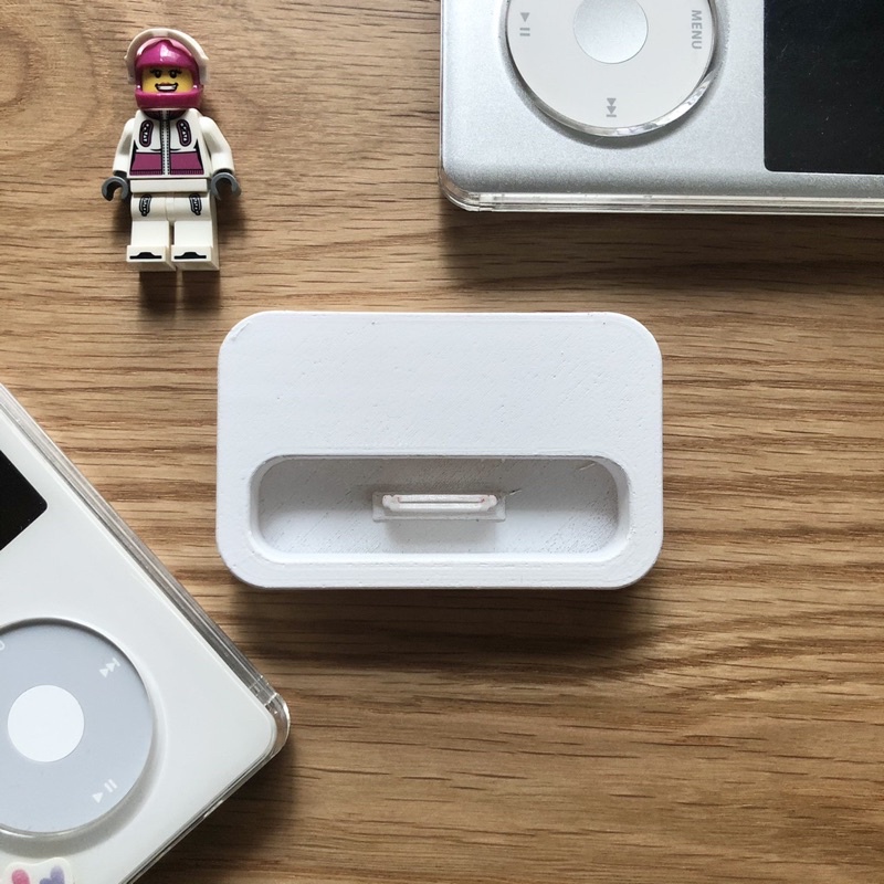 Dock สำหรับตั้งโชว์ IPod Classic | Shopee Thailand