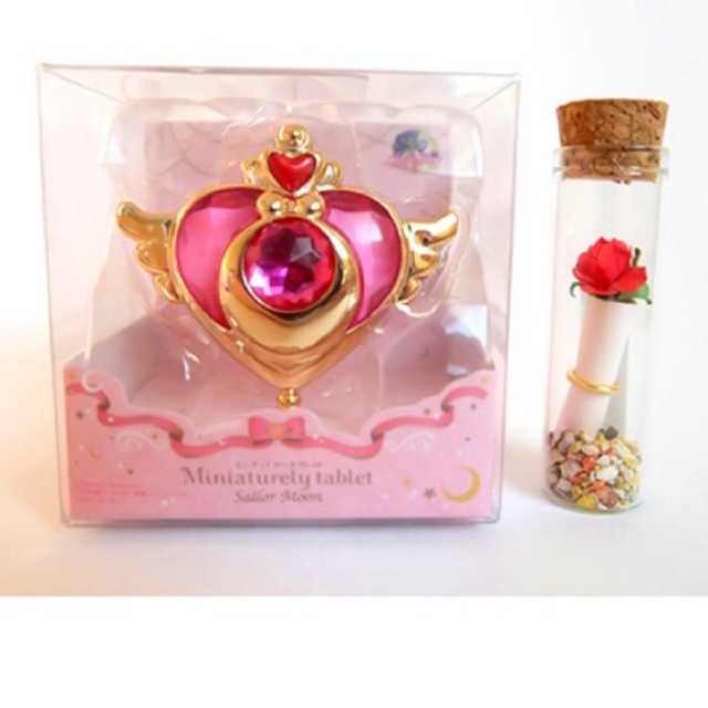 Sailormoon Miniaturely Tablet ตลับลูกอม เซเลอร์มูน (ตลับหัวใจมีปีก ...