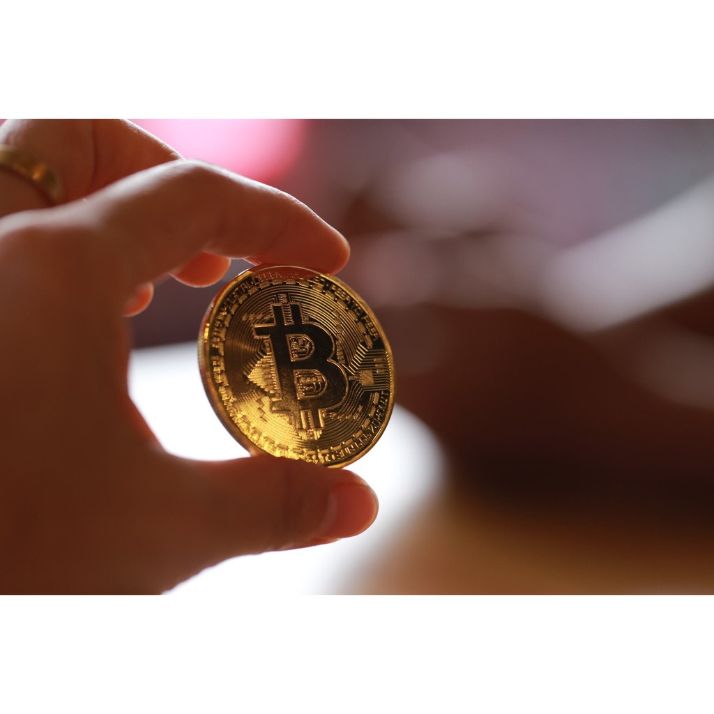 เหรียญบิทคอยน์ BitCoin BTC พร้อมกล่อง Bitcoin 1 set =3 เหรียญ เงิน ทอง ทองแดงมีกล่องใส่กันรอย ...