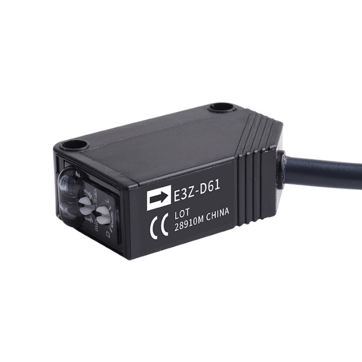 สวิตช์เซนเซอร์อินฟราเรด กระจายแสงสะท้อน 5 E3Z-D61 E3Z-D62 E3Z-D81 E3Z-D82 E3Z-R612 | Shopee Thailand