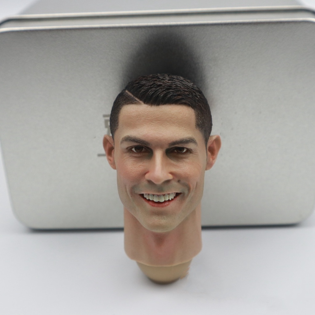1/6 Cristiano Ronaldo Smile Head Sculpt โมเดลตุ๊กตาของเล่นสําหรับเด็ก ...