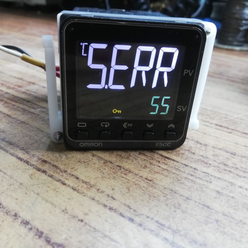 Temperature Controller digital E5CC ยี่ห้อ Omron | Shopee Thailand