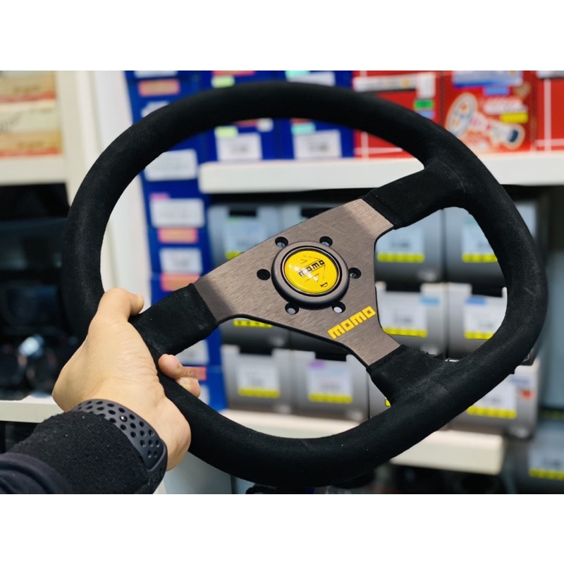 พวงมาลัย MOMO V35 MOD.88 LIMITED แท้ อิตาลี่ 350 มม ประกันศูนย์ จาก MOMOTHAILAND | Shopee Thailand