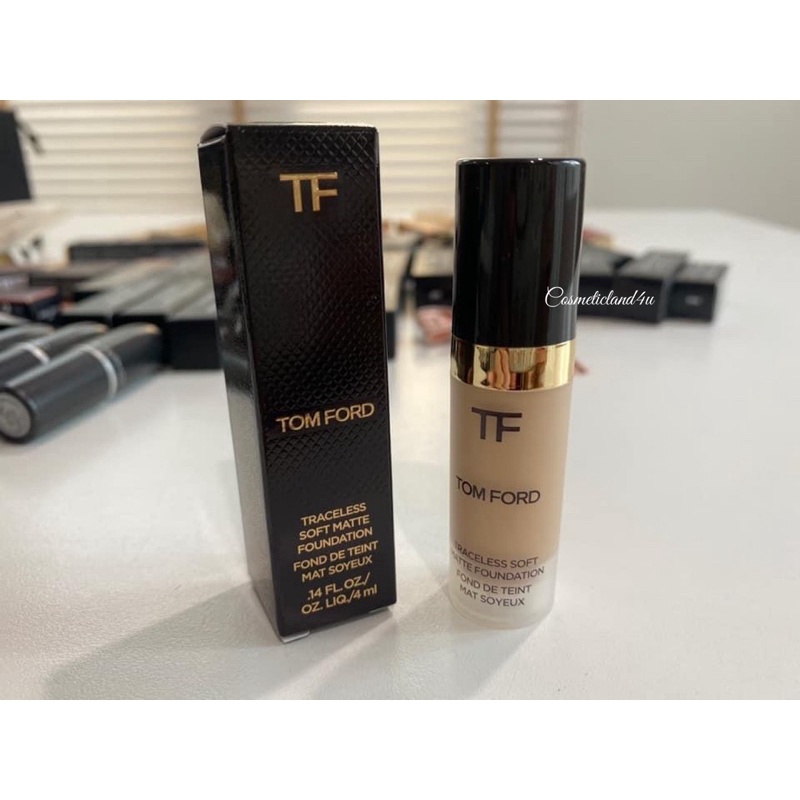 ‼️ของแท้เคาน์เตอร์ไทยค่ะ‼️ Tom Ford Traceless Soft Matte Foundation 4ml