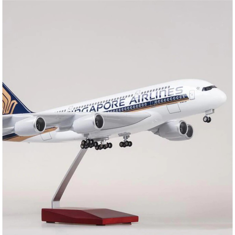 [47cm] โมเดลเครื่องบิน Singapore Airlines Airplane Model with LED Light ...