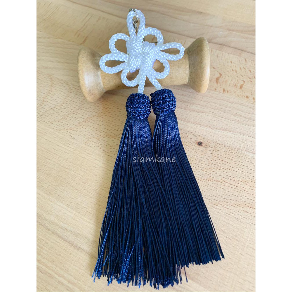 พู่เครื่องรางญี่ปุ่น Flower Fusa Tassel แขวนหน้ารถ ประตู ห้อยกระเป๋า ...
