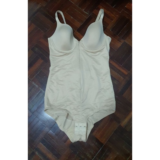 บอดี้สูทเต็มตัวของวาโก้ สีเนื้อ Wacoal Bodysuit size B80 LL | Shopee Thailand