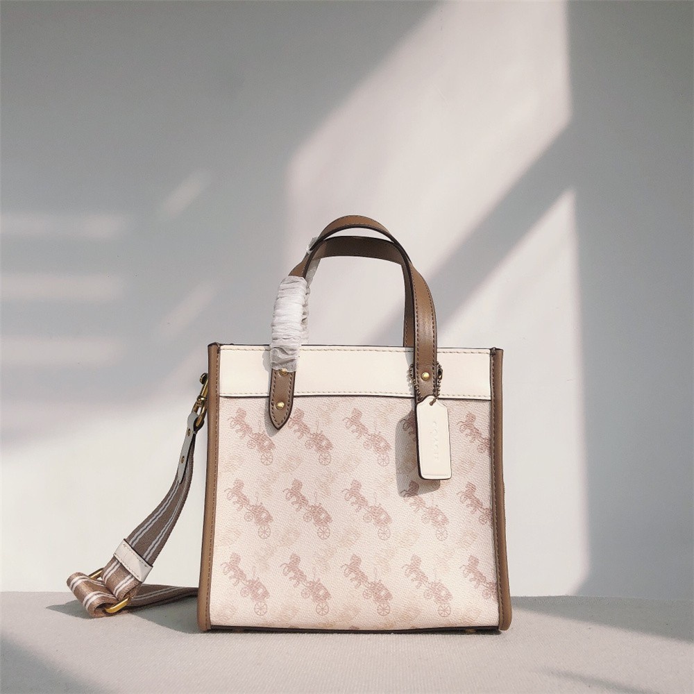 Coach C3461 C3863 C3865 C4692 C3866 C3918 C5142 C6971 C7767 C8456 CA580 C4829 CA138 CA089 Field ...