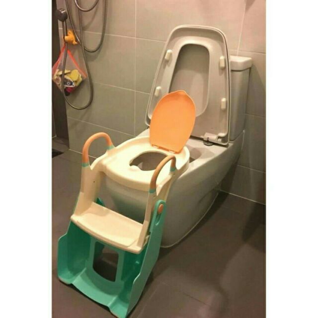 2 in 1 potty trainer ที่นั่งรองชักโครกมีบันได+กระโถน สีเขียวครีม พรีเมี ...