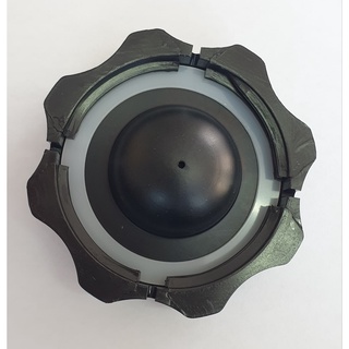 ฝาปิดถังโซล่ารถคูโบต้า kubota อะไหล่แท้ ใช้ได้กับรุ่นZT ทุกรุ่น 1W071 ...