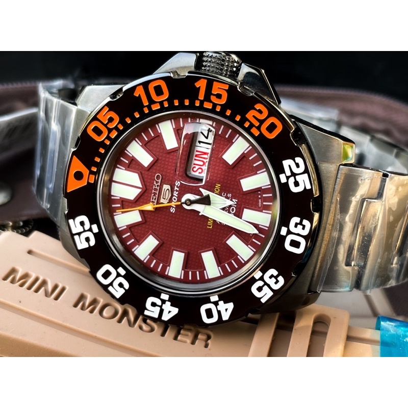 SEIKO MINI MONSTER BURGUNDY ของใหม่ เลขตอง | Shopee Thailand