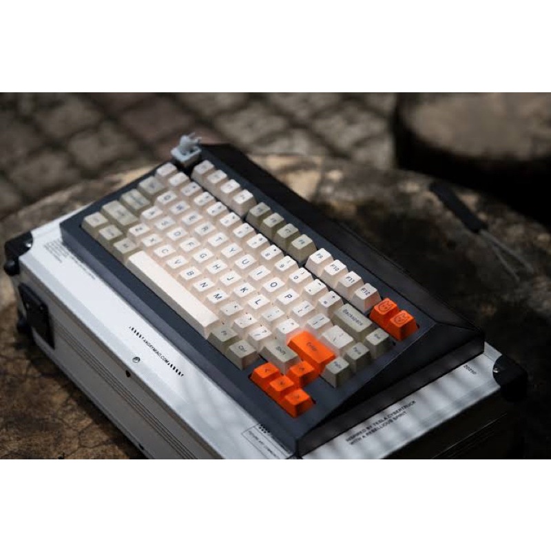 Cyberboard มือ 1,2 Angrymaio Custom keyboard คีบอร์ด LED Cybertruck ...