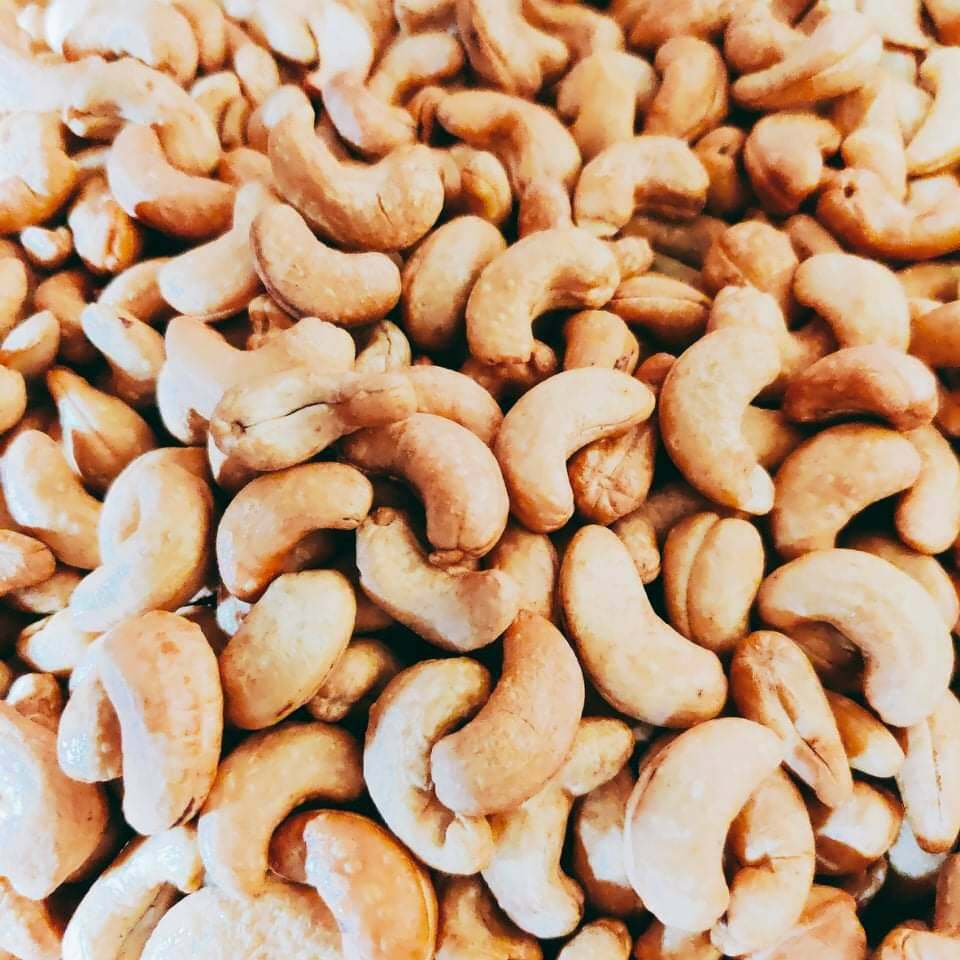 มะม่วงหิมพานต์ ผสม อัลมอนด์ (Cashew nuts mix almond) อบธรรมชาติ ขนาด 80g / 190g / 290g / 460g ...