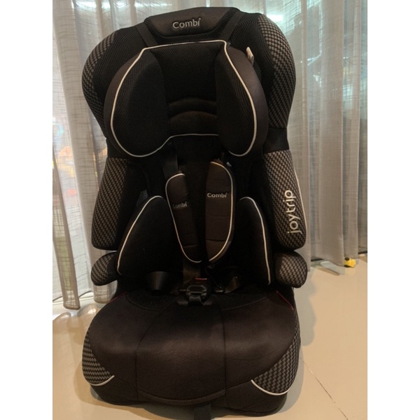 Booster Seat Combi รุ่น Joytrip Eg. Combi Car Seat, Joy trip Egg shock GC air black สภาพสวยงาม ...