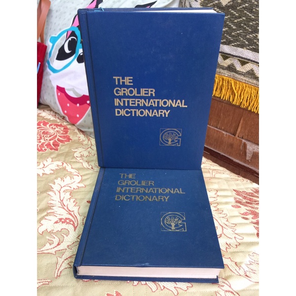 The Grolier International Dictionary | Shopee Thailand