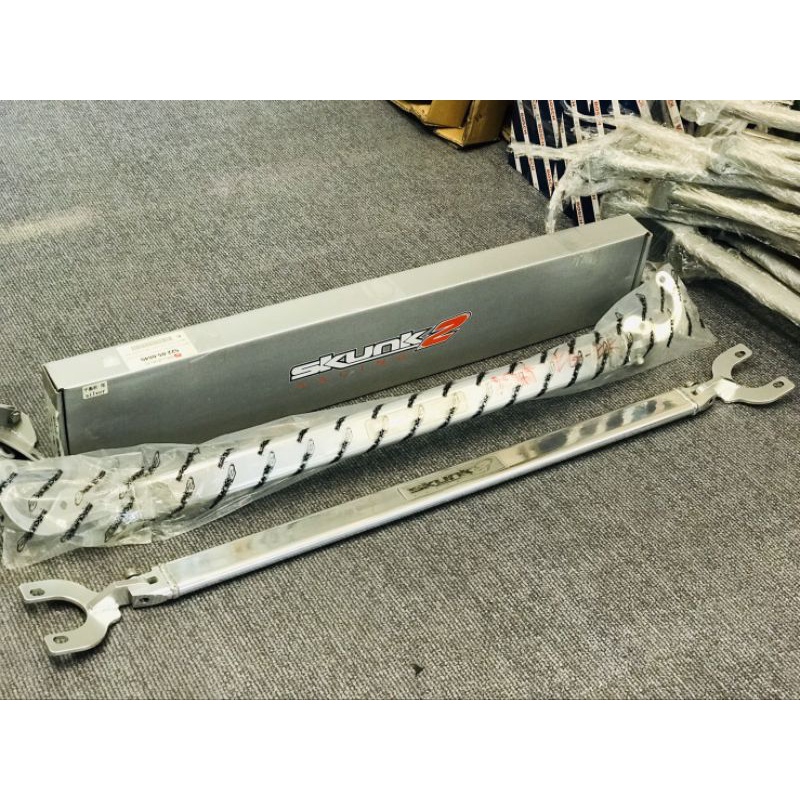 ค้ำโช้ค หน้า หลัง Skunk Upper front strut tower bar & Rear upper sturt ...
