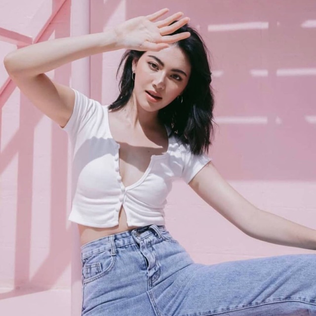 เสื้อ crop davi ! สุดแซ่บบ | Shopee Thailand