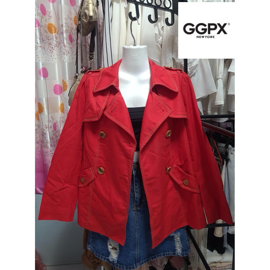 เสื้อโค้ทคลุมกันหนาวสีแดงป้าย GGPX | Shopee Thailand