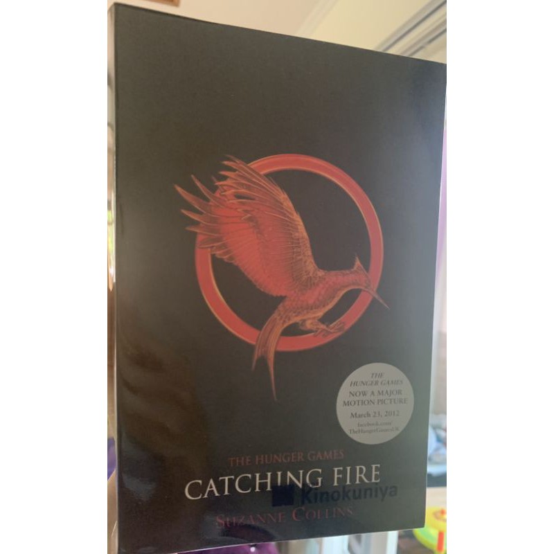 “Catching Fire”Fiction ภาษาอังกฤษ ภาคสองต่อจาก The Hunger Games สภาพดี ...