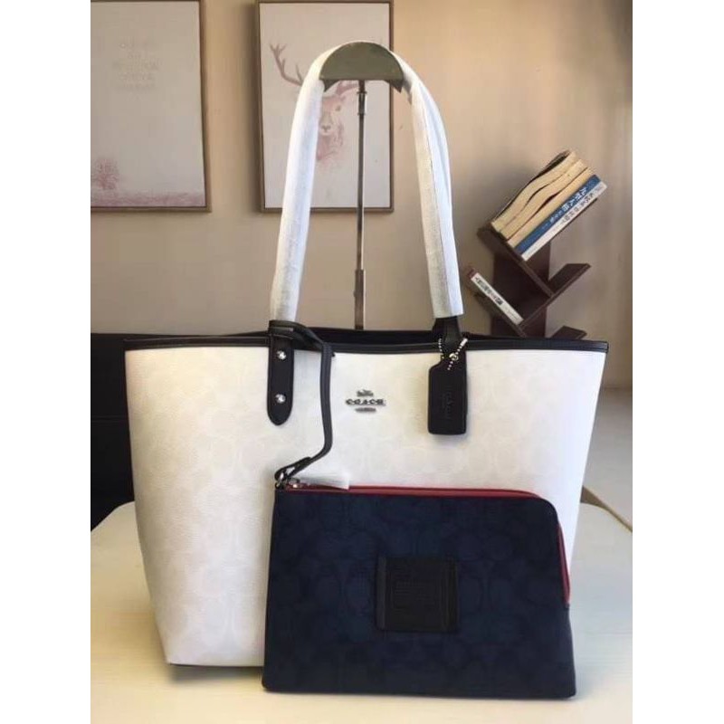 Coach REVERSIBLE CITY TOTE IN BLOCKED SIGNATURE CANVAS (COACH 91381 ...