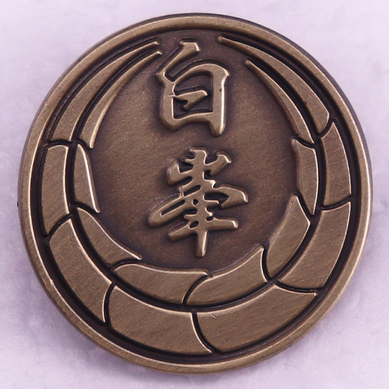 เครื่องประดับ เข็มกลัด รูปเกม Tojo Clan Hakuho Clan สไตล์วินเทจ ...