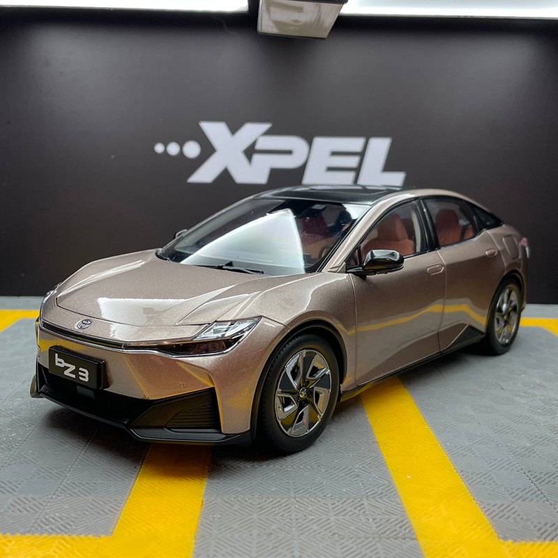 1: 18. Faw โมเดลรถยนต์จําลอง TOYOTA bZ3 e-TNGA 2023 TOYOTA | Shopee Thailand