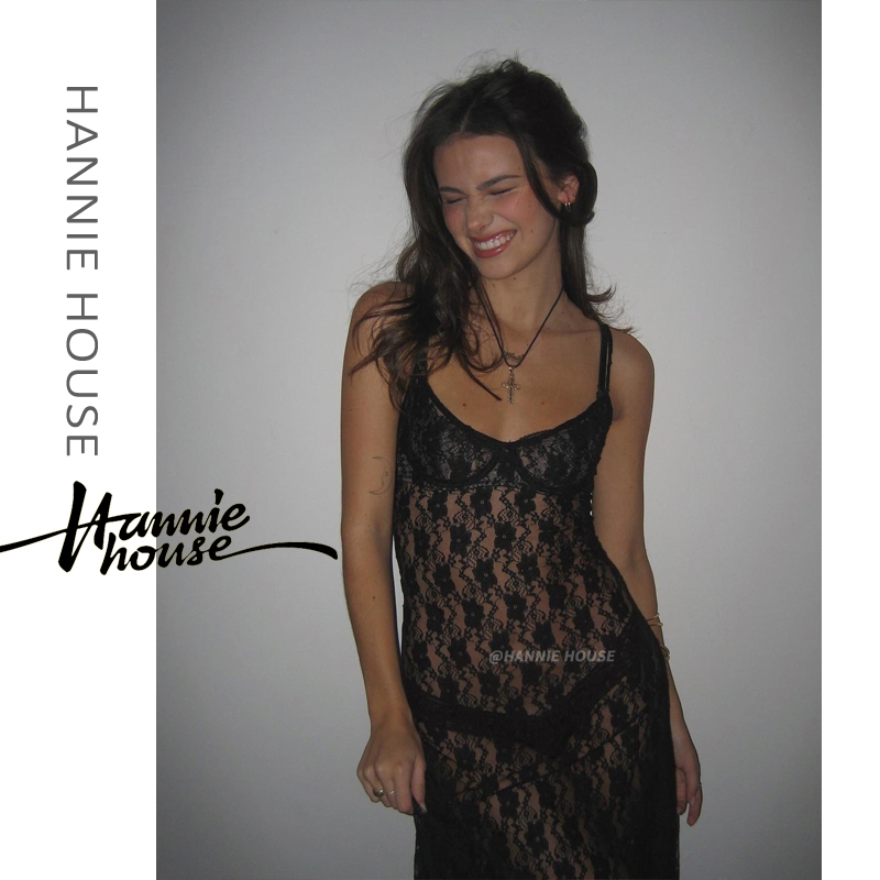 Hannie- ชุดเดรส ผ้าเชียร์ ลูกไม้ เปิดหลัง สําหรับผู้หญิง | Shopee Thailand