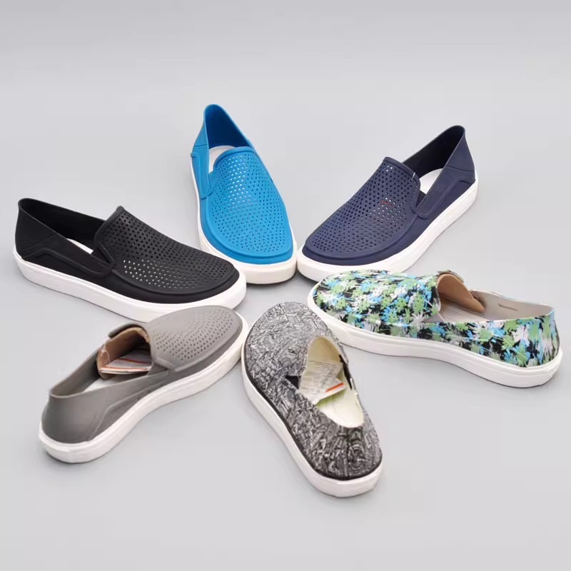 Crocs รองเท้าลําลอง ส้นแบน ระบายอากาศ กันน้ํา กันฝน สําหรับผู้ชาย ...