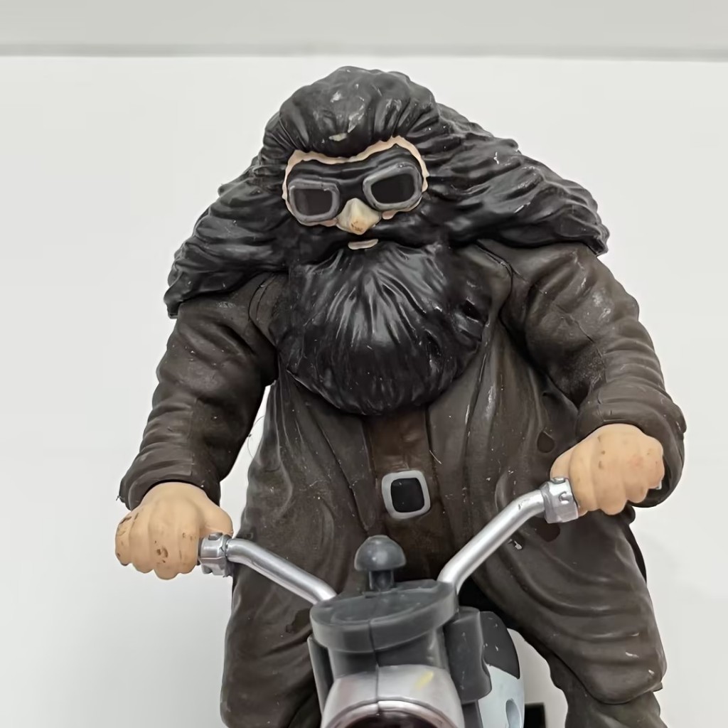 โมเดลฟิกเกอร์ อนิเมะ Harry Potter and Hagrid Flying Scene ของแท้ ...