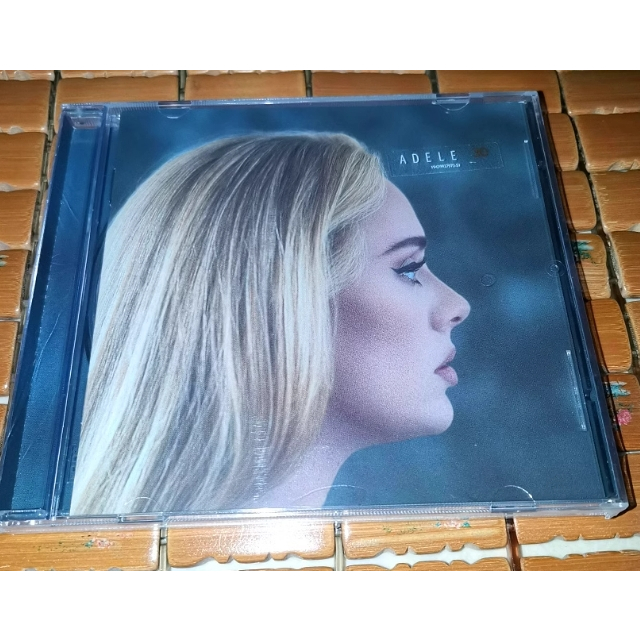 แผ่น CD อัลบั้มใหม่ ADELE Hobby Voice ADELE ยอดนิยม สําหรับผู้หญิง 2021 | Shopee Thailand