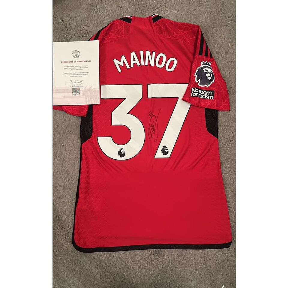 Kobbie Mainoo Signed Player Issues Manchester United Shirt Club COA ...