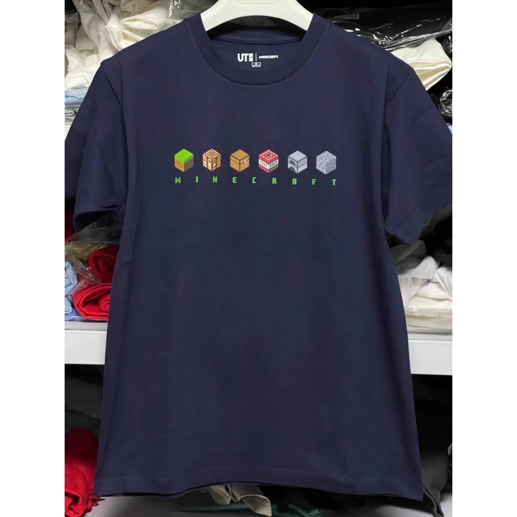 Uniqlo UT ผู้ชายและผู้หญิงคู่รัก Minecraft พิมพ์เสื้อยืดแขนสั้น My ...