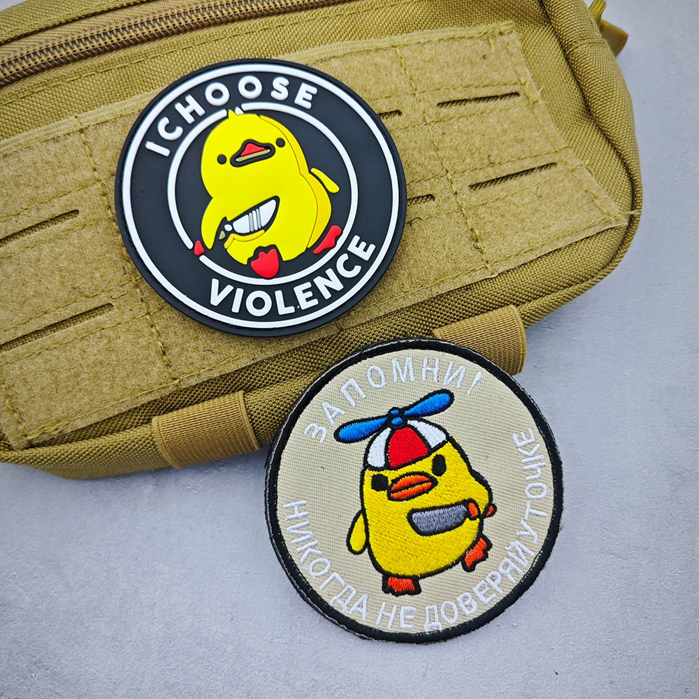Ichoose VIOLENCE ยาง PVC คุณภาพสูงยุทธวิธีเป็ดสีเหลืองเล็กๆสามมิติ Velcro ป้ายยาง Badge Patch ...