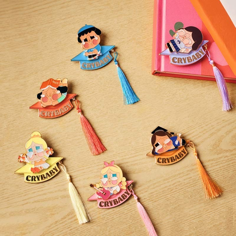 P POP MART POP MART CRYBABY Sunset Concert Series พวงกุญแจจี ้ กระเป ๋ ...