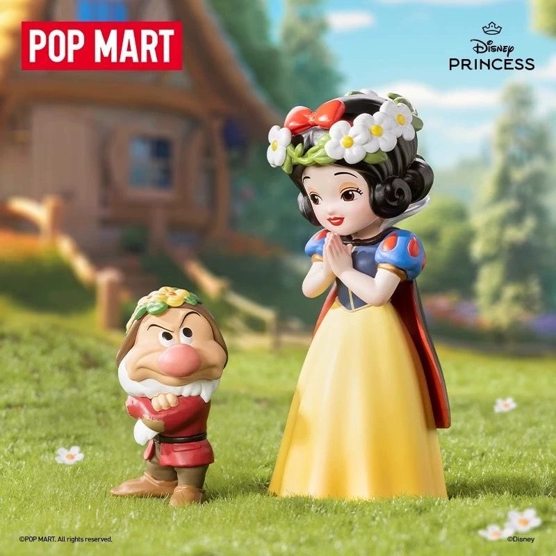 P POPMART POPMART Disney Snow White Classic Series รูป Mystery Box ...
