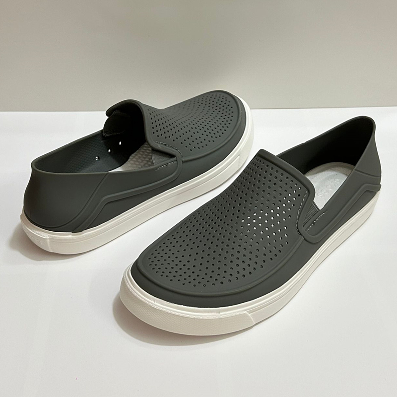 รองเท้าผู้ชาย crocs Karochi Will Meet Street รองเท้าแตะ ใส่รองเท้า ...