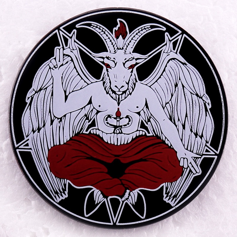 Baphomet Satan Goat Head Man เคลือบ Pin Evil Badge เสื้อผ้าหมวกกระเป๋า ...