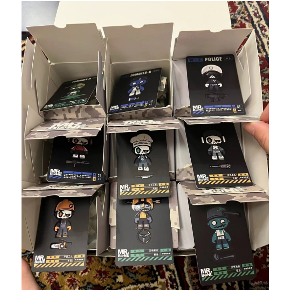 Mr. bone Mystery Box Toy Jr Set | Shopee Thailand