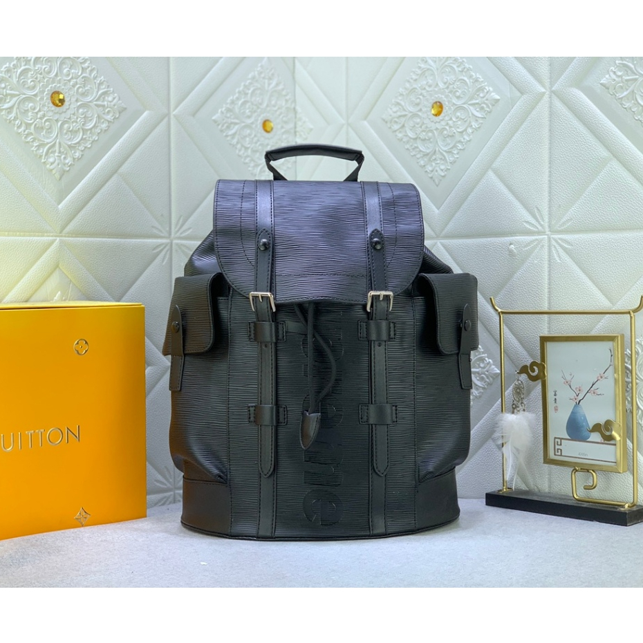 พร้อมส่ง ของแท้ 100% Supreme co branded series Louis Vuitton water ...