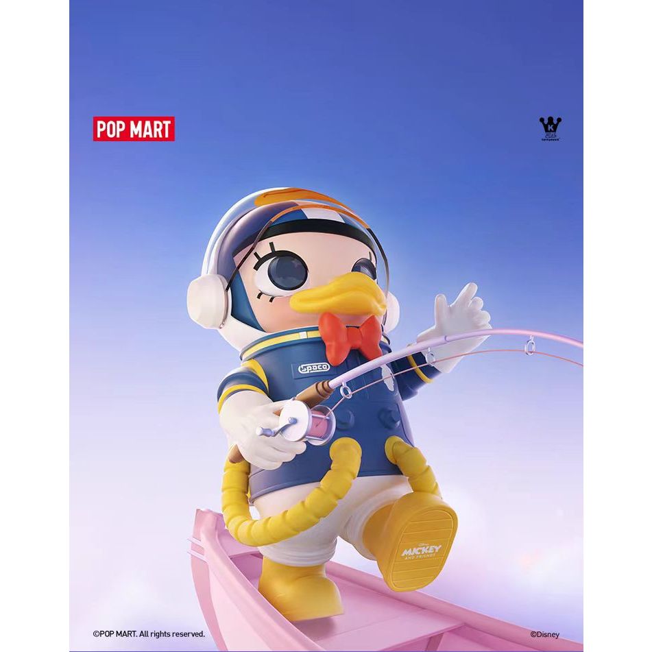 Popmart POPMART MEGA SPACE MOLLY 400% Donald Duck Daisy Figure Big Baby ...