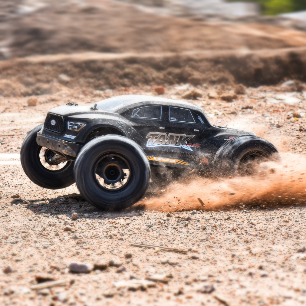 Fs Racing Tank 6S 1/8 4WD 2.4G 150A 110 กม./ชม.รถบรรทุกมอนสเตอร์ความ ...