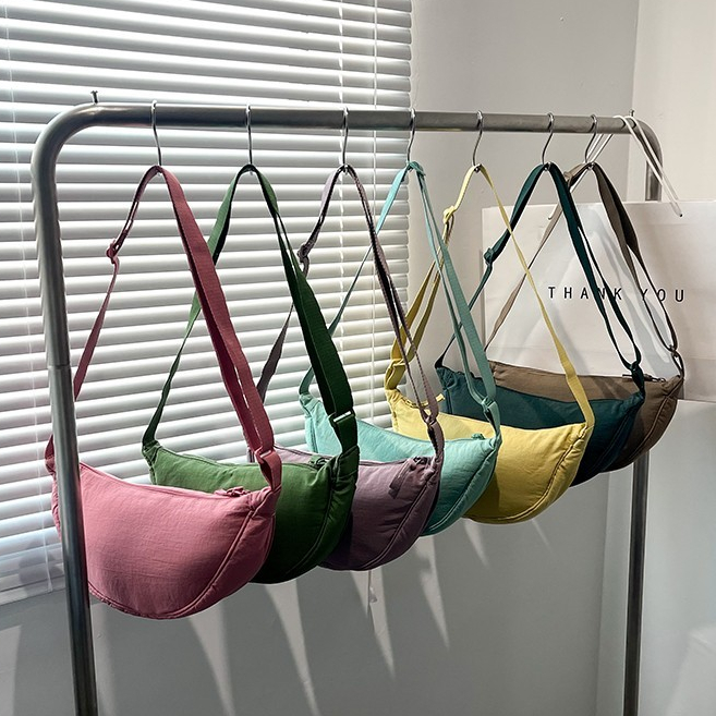 ผ้าใบ Dumpling Bag Casual Girls Messenger Bag Croissant Bag Simple ...