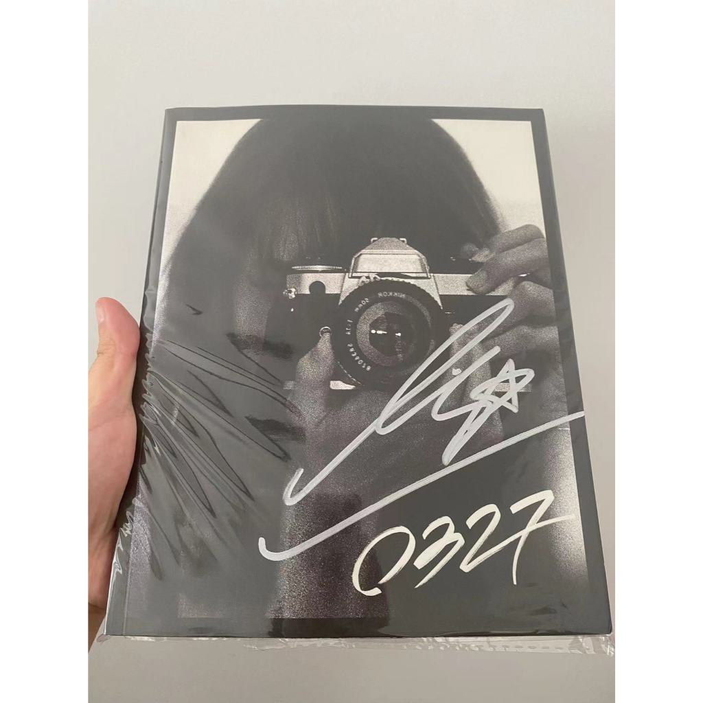 Blackpink LISA AUTOGRAPHED ลงนาม PHOTOBOOK 0327 รุ่น NORMAL K-POP ...
