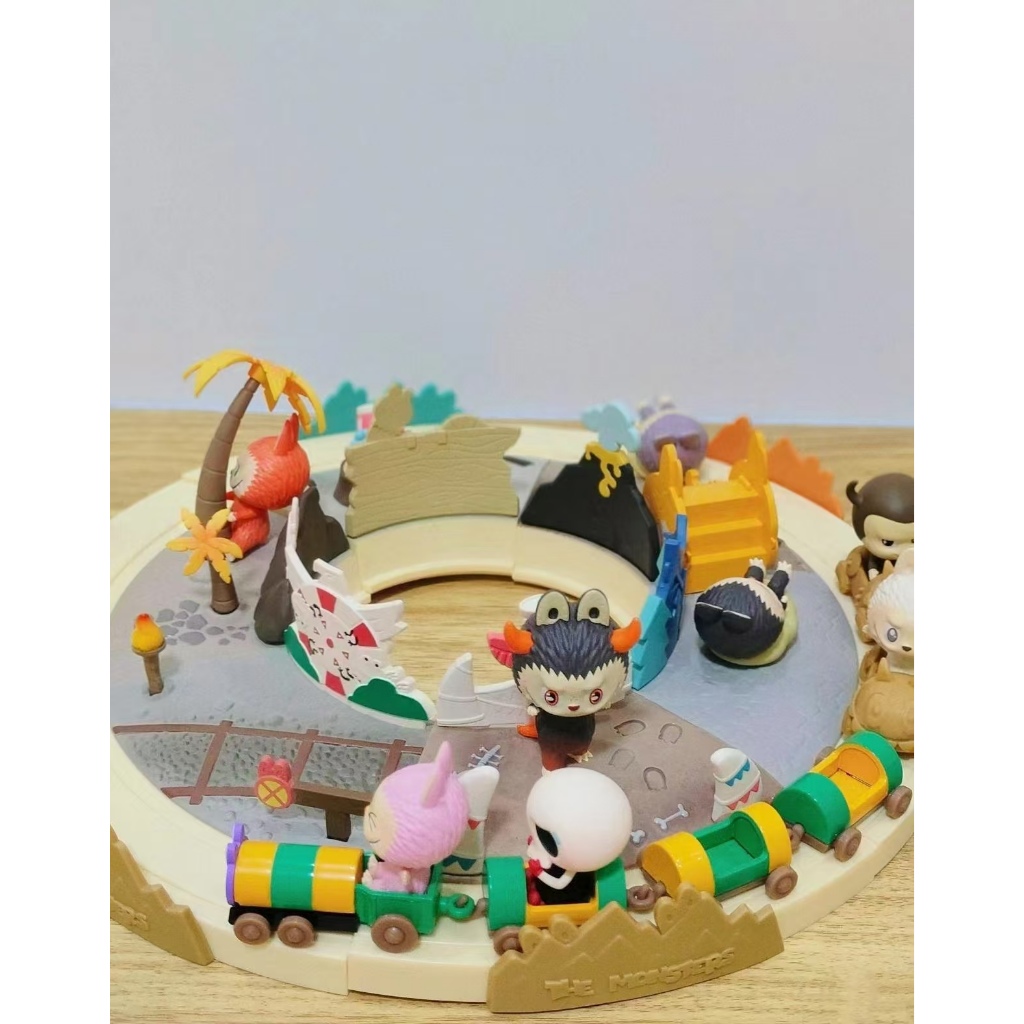 ต้นฉบับอย่างเป็นทางการ POPMART labu Play Game Together Series Scene ...