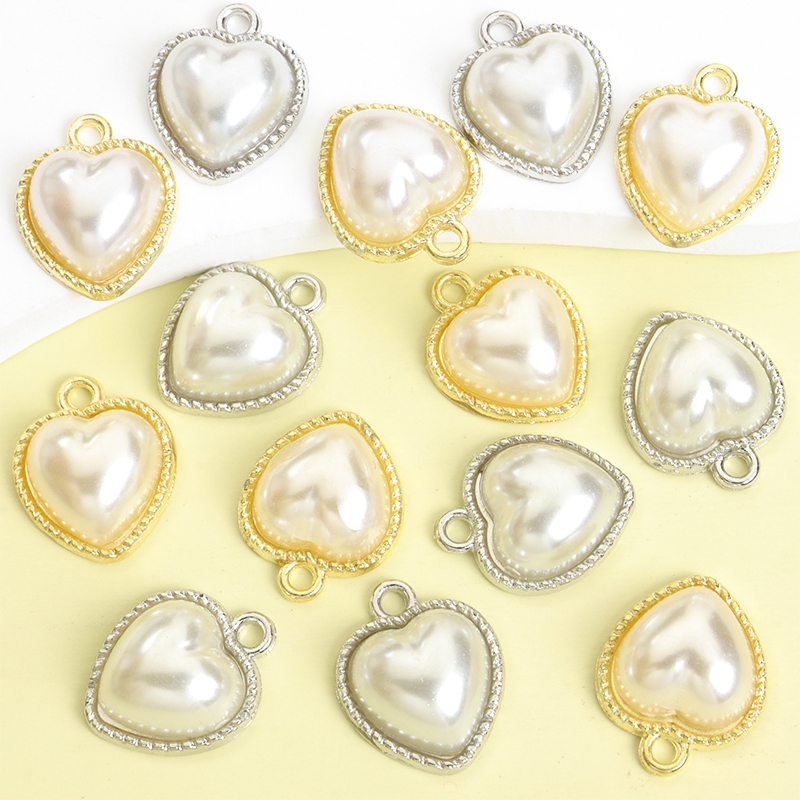 10 ชิ้นอารมณ์เรียบง่าย High-Gloss Faux Pearl Inlay รูปหัวใจ Charms ...