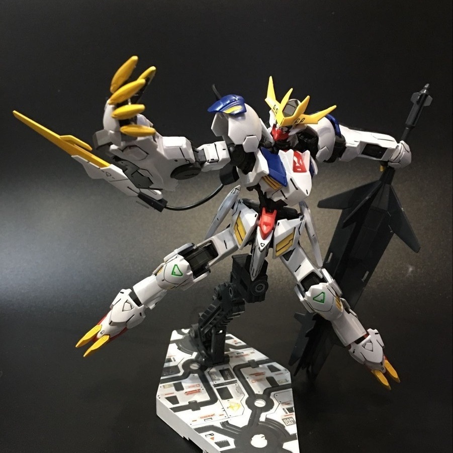 กันดั้มประกอบรุ่น Winged Warrior Black Strike HG 1/144 ฟรีนักรบ Wind ...