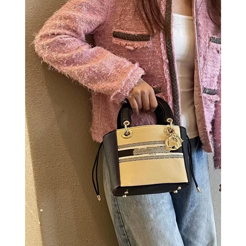 Fashion Limited edition modification bag กระเป๋าดัดแปลง (ขนาด ...