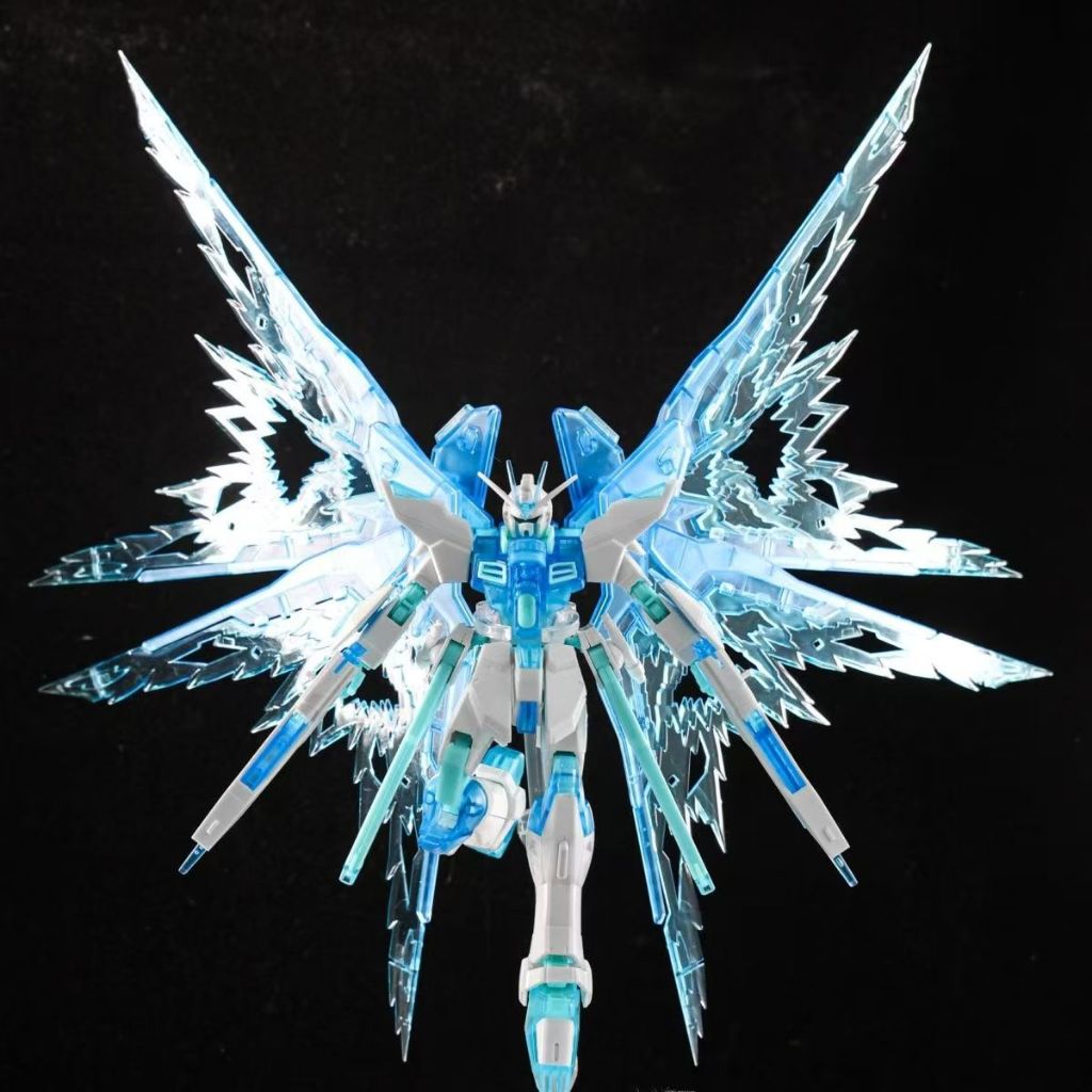 ทารกแรกเกิด Frost Assault Free พร้อม Blue Wing Gundam Assembly รุ่น HG1 ...