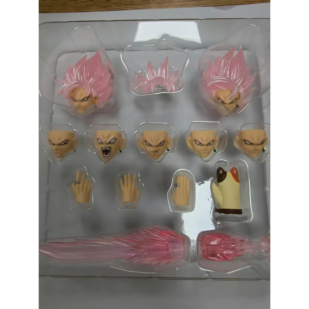 DL Dragon Ball สีชมพูสีดํา Goku Accessory Pack พิมพ์ซ้ําตุ๊กตาบาร์บี้สี ...